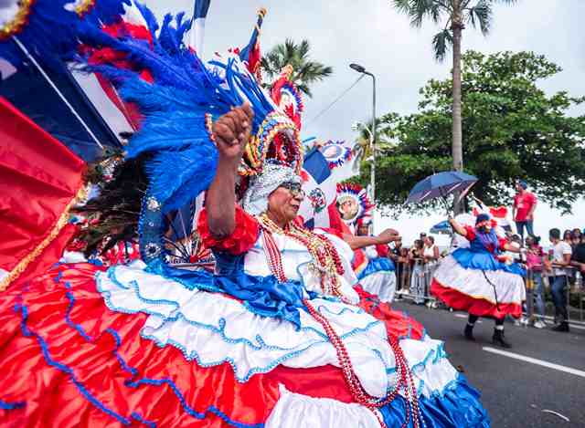 Carnaval Nacional ya tiene fecha y dedicatoria - Por la Línea