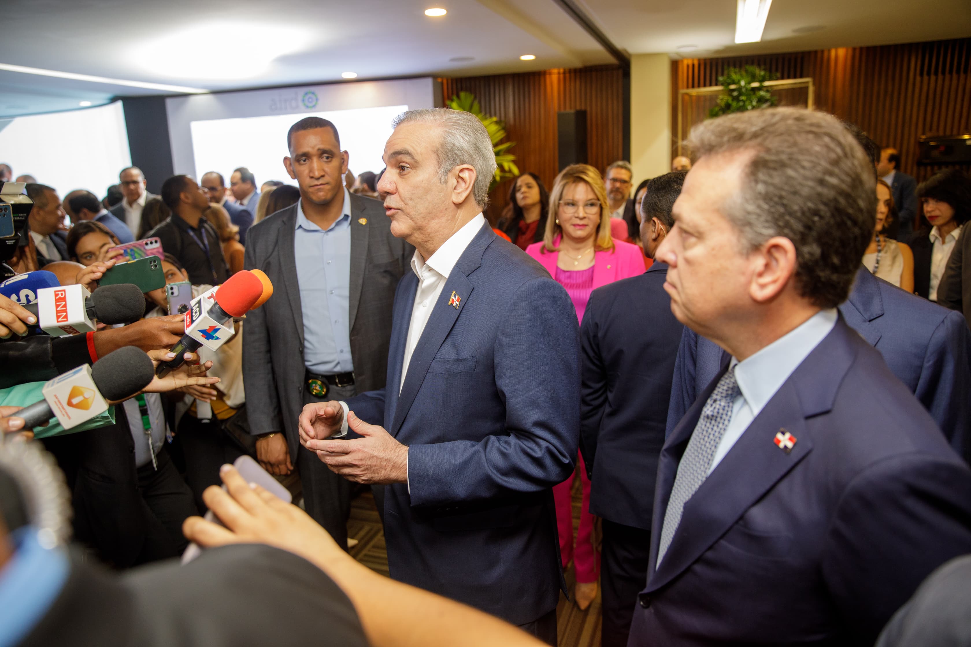 UFHEC, entre las mejores universidades en RD - Por la Línea